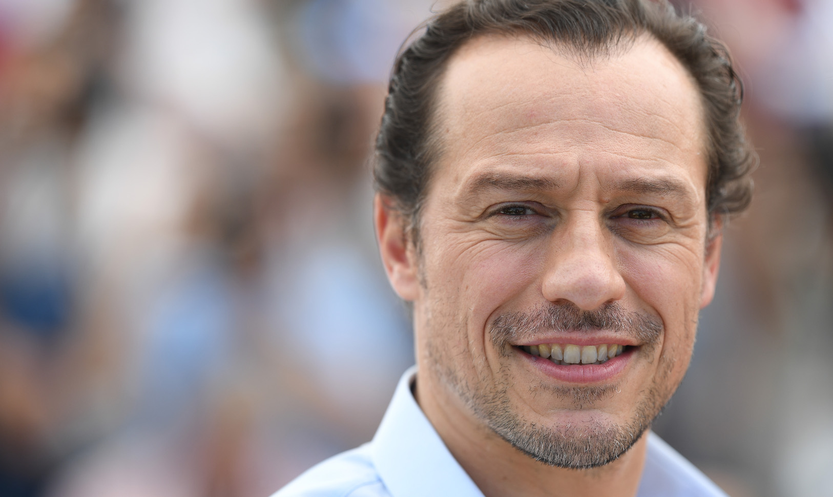 Sei tornato: Accorsi e Golino recitano in piazza San Marco con la città ...