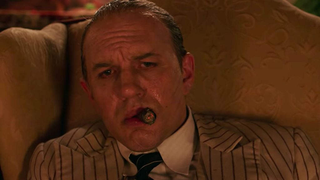 Capone il trailer del gangster movie con Tom Hardy in arrivo in streaming