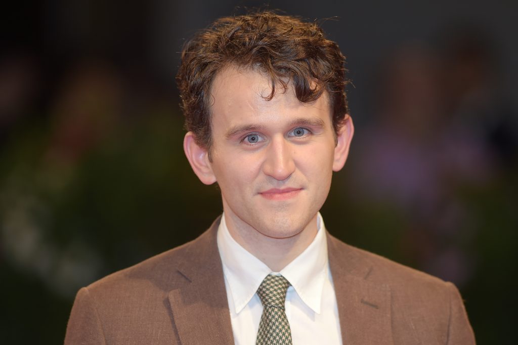 Harry Melling: età, vita privata e filmografia dell'attore britannico