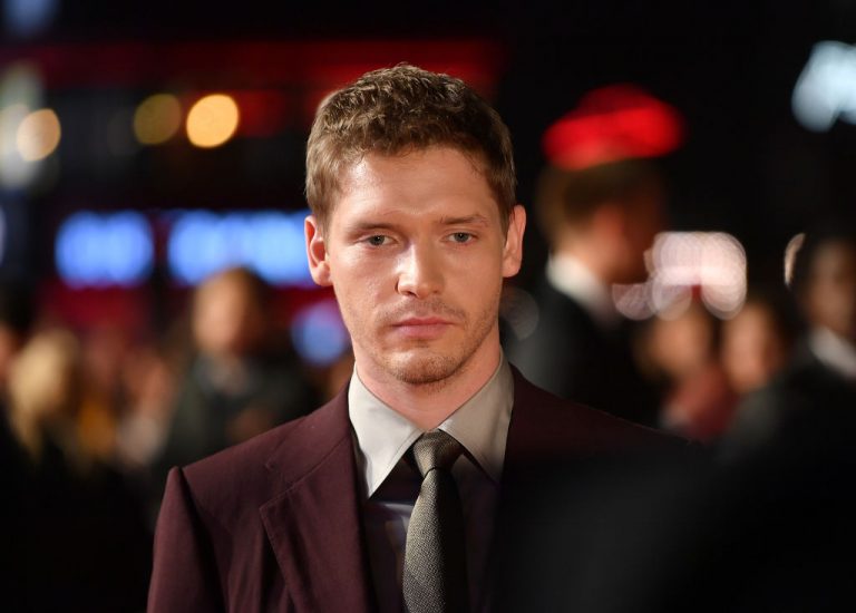 The Serpent serie tv Netflix sul serial killer Charles Sobhraj