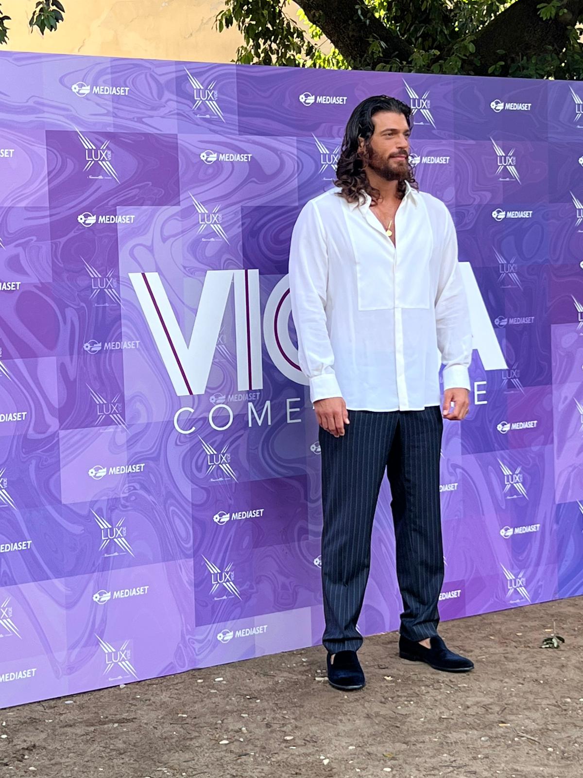 Viola come il mare: gli scatti della presentazione della serie con Can ...