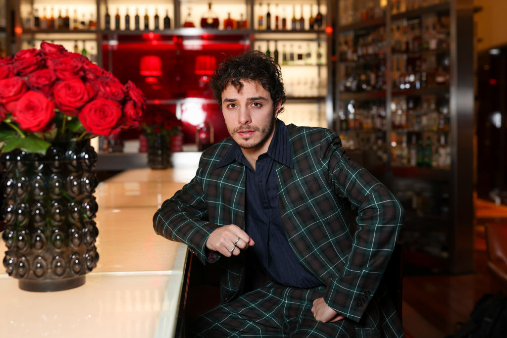 Damiano Gavino: da Un professore a Nuovo Olimpo