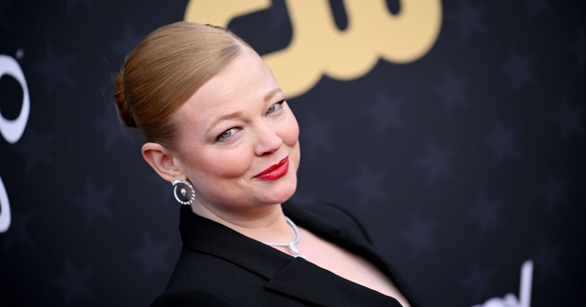«Ti sbianchiamo i denti e devi perdere peso»: Sarah Snook rivela le ...